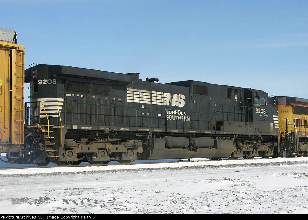 NS 9208